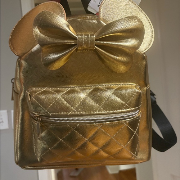 Kohl's | Accessories | Nwt Disney Minnie Mouse Gold Quilted Backpack ...